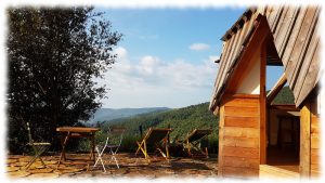 Oustaou de Joséphine – Cabane dans les arbres, Dôme des étoiles en Cévennes